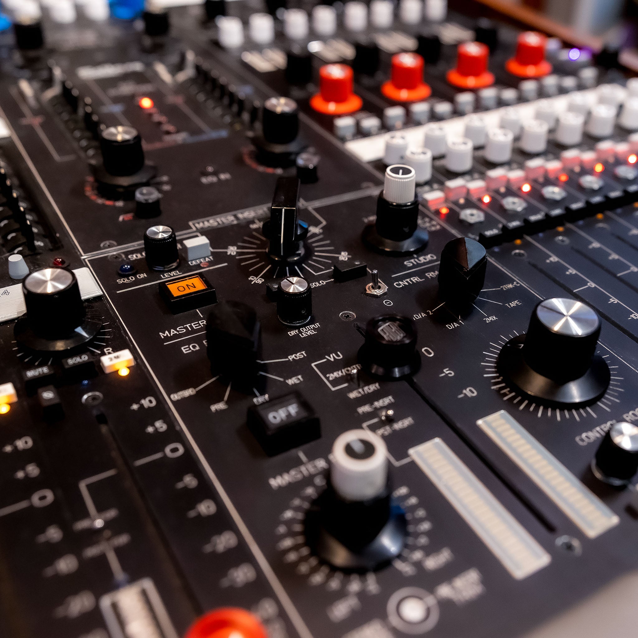 CONSOLES + MODULES – Soviet American Audio Systems